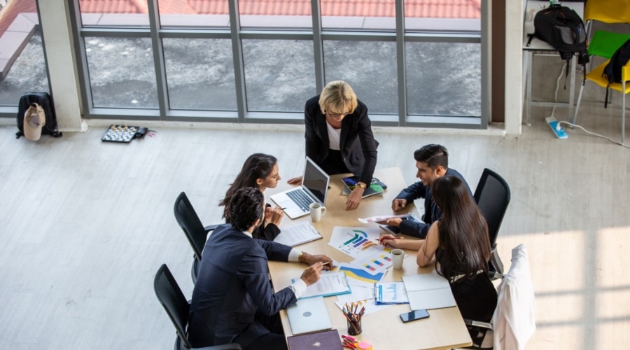 Benefits of business admin apprenticeships - Damar Training